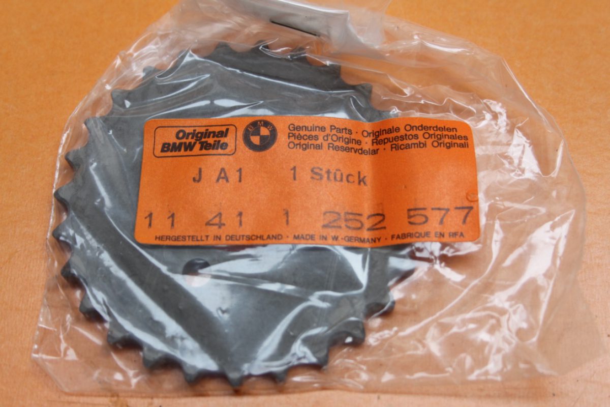 ORIGINAL BMW Ölpumpenrad / Oil pump gear BMW 3.0CS USA L/M 1971/07 ...